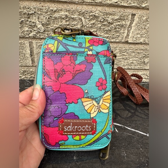 Sakroots | Bags | Sakroots Small Floral Crossbody Purse Wallet Peace ...